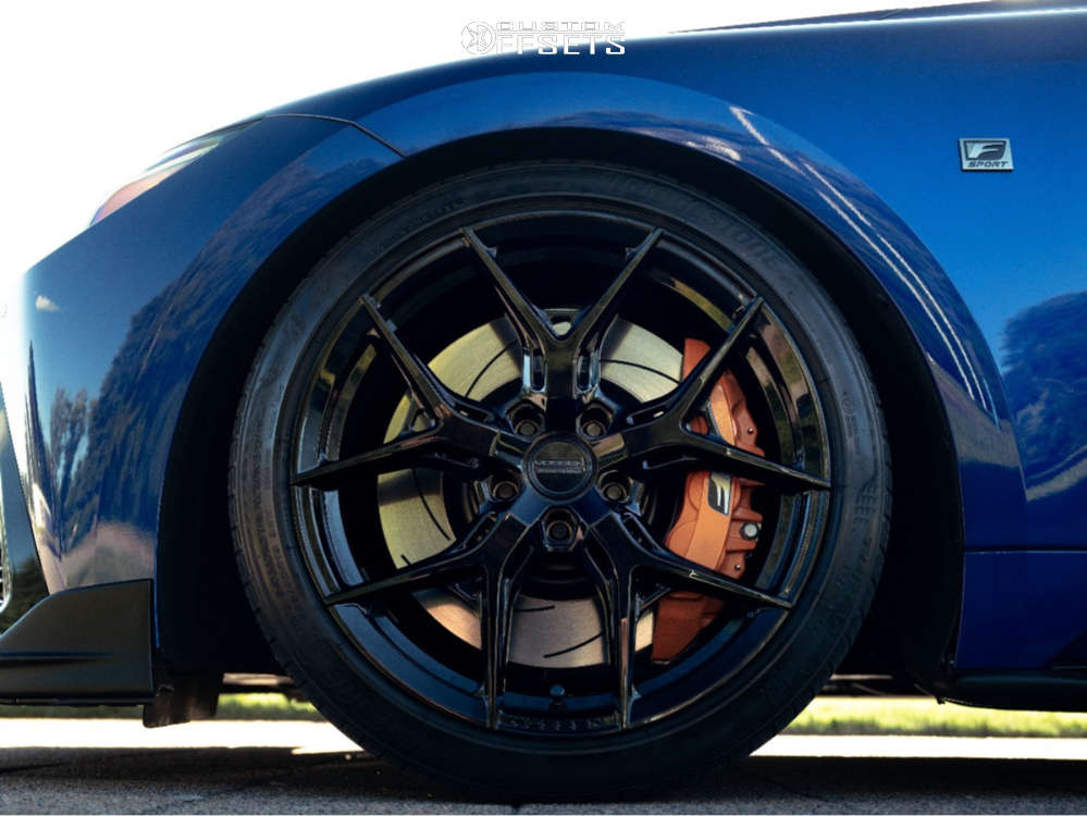 2022 Lexus IS350 with 19x8.5 32 Vossen Hf5 and 235/40R19 Bridgestone ...