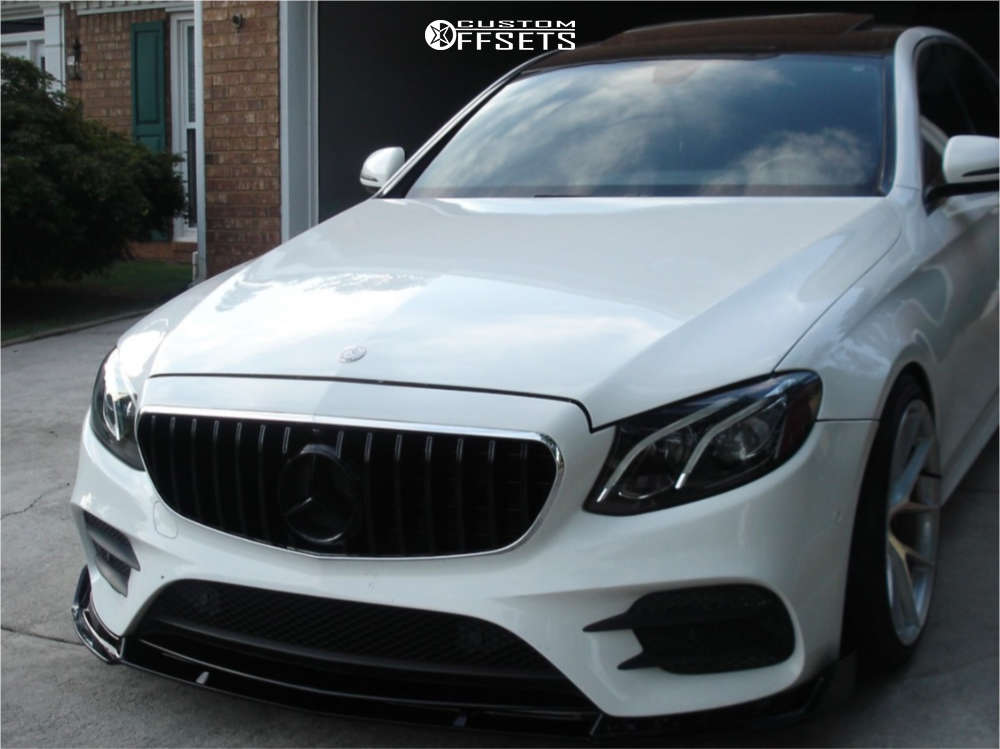 2017 Mercedes-Benz E300 with 19x9.5 35 Aodhan Aff7 and 245/35R19 Land ...