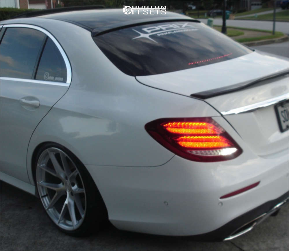 2017 Mercedes-Benz E300 with 19x9.5 35 Aodhan Aff7 and 245/35R19 Land ...