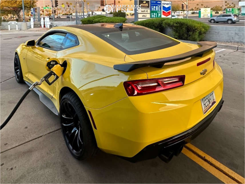 2016 Chevrolet Camaro with 19x10.5 22 Vors Tr4 and 305/30R19 Atturo ...