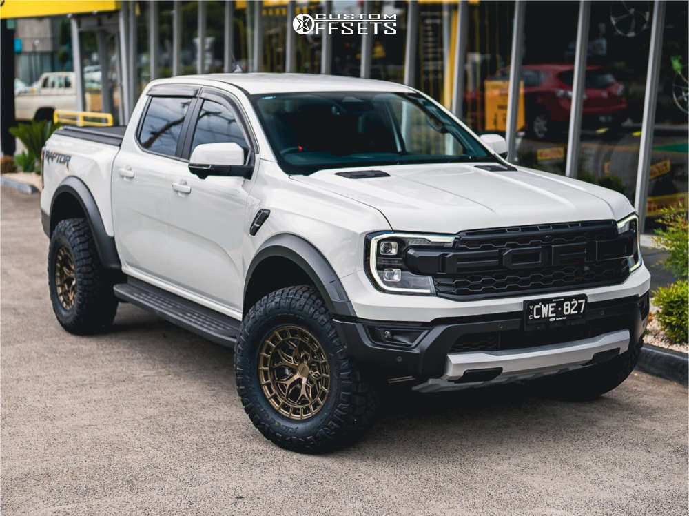 2024 Ford Ranger with 17x9 0 Vossen Hfx-1 and 295/70R17 Nitto Ridge ...