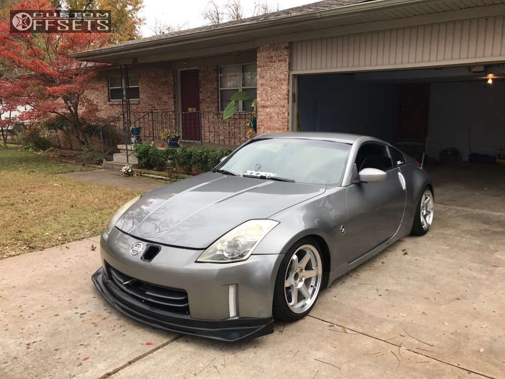 2006 Nissan 350Z with 18x9.5 22 Varrstoen Es2 and 235/45R18 Michelin ...