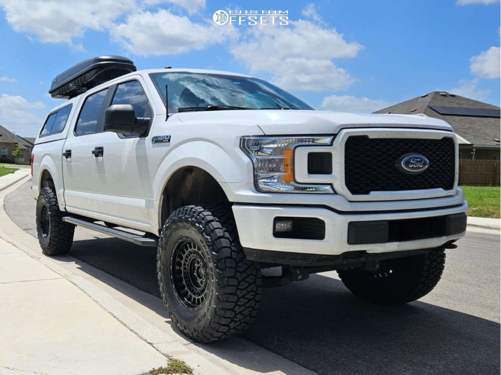 2018 Ford F-150 with 18x9 0 G-FX Tr29 and 37/12.5R18 Toyo Tires Open ...