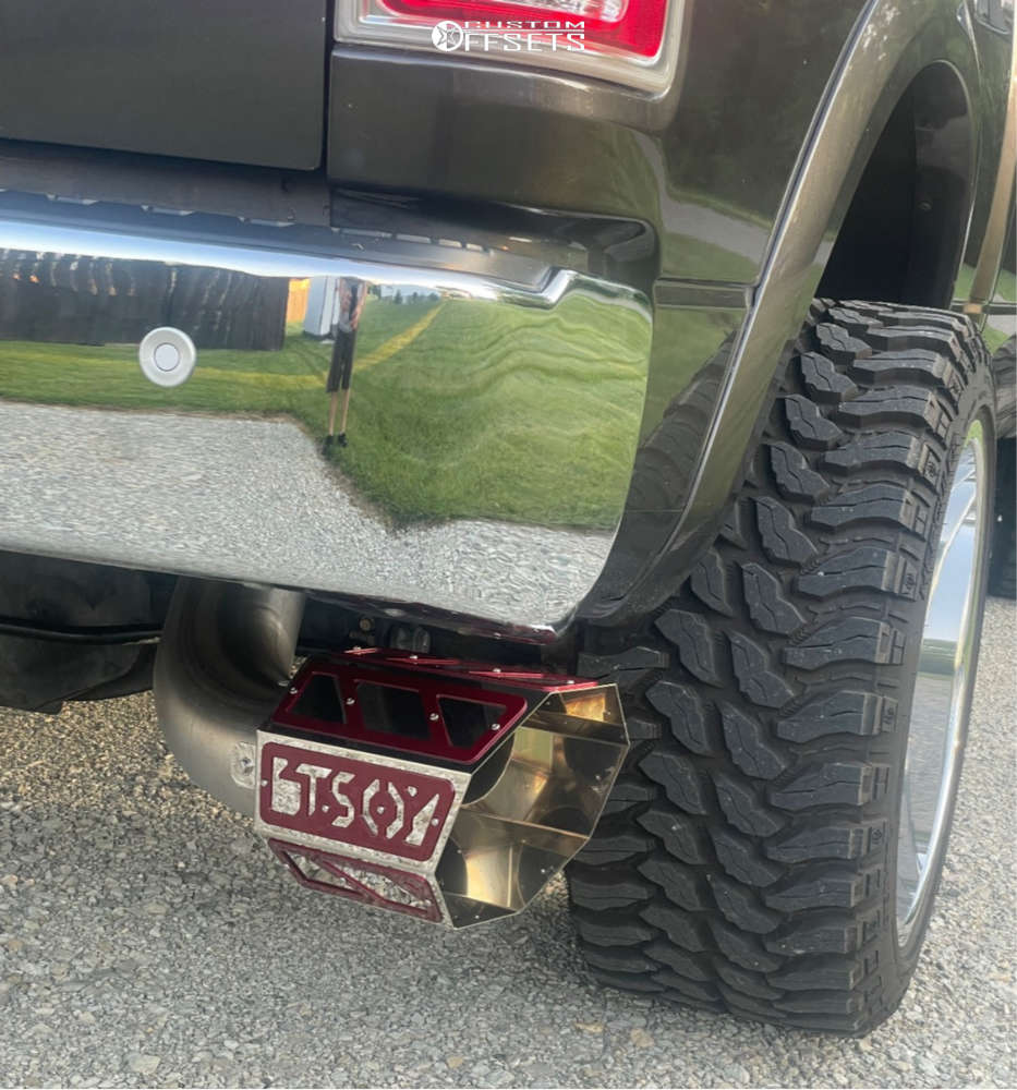 2017 Ram 2500 with 22x12 -44 KG1 Forged Heathen and 33/12.5R22 TIS TT1 ...