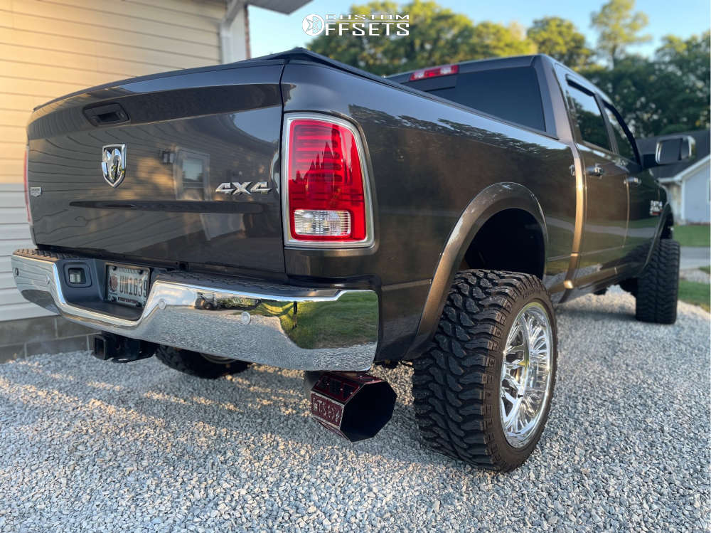 2017 Ram 2500 with 22x12 -44 KG1 Forged Heathen and 33/12.5R22 TIS TT1 ...