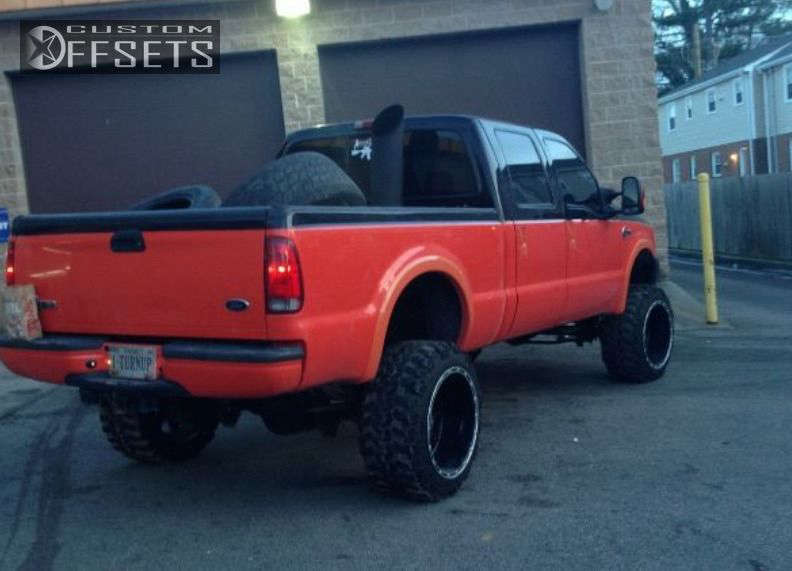 2004 Ford F-250 Super Duty with 22x14 -76 XD Diesel and 35/14.5R22 ...