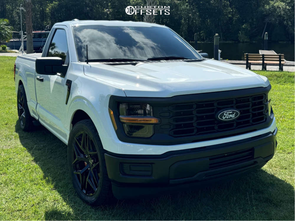 2024 Ford F-150 with 22x9.5 30 Niche Vice and 305/40R22 Toyo Tires ...