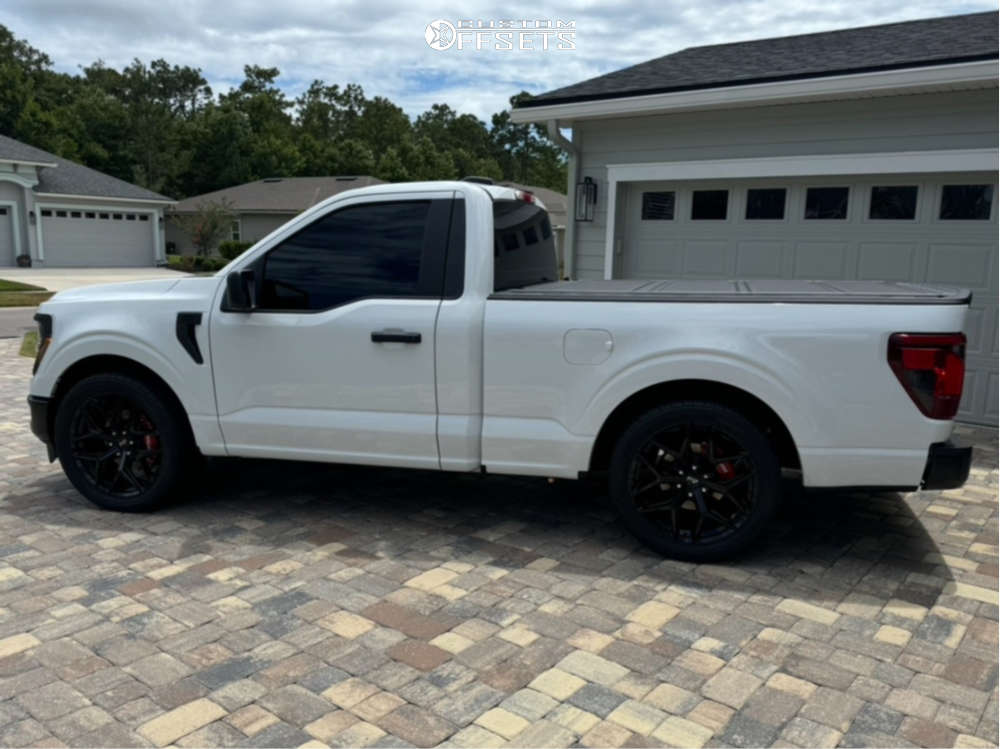 2024 Ford F-150 with 22x9.5 30 Niche Vice and 305/40R22 Toyo Tires ...