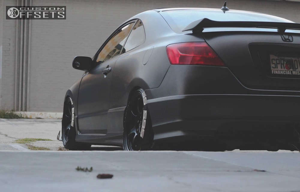 2007 Honda Civic with 17x9 22 Gram Lights 57DR and 235/40R17 Federal ...