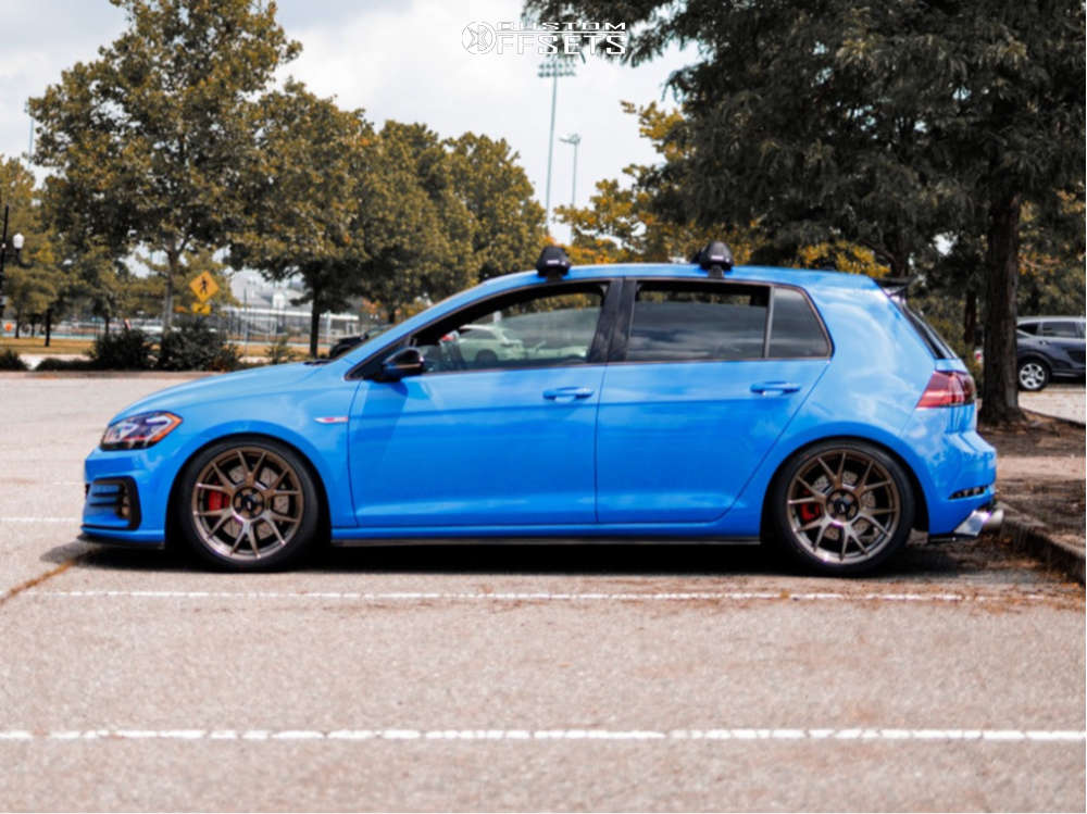 2019 Volkswagen GTI with 18x8.5 43 Konig Ampliform and 235/40R18 Falken ...