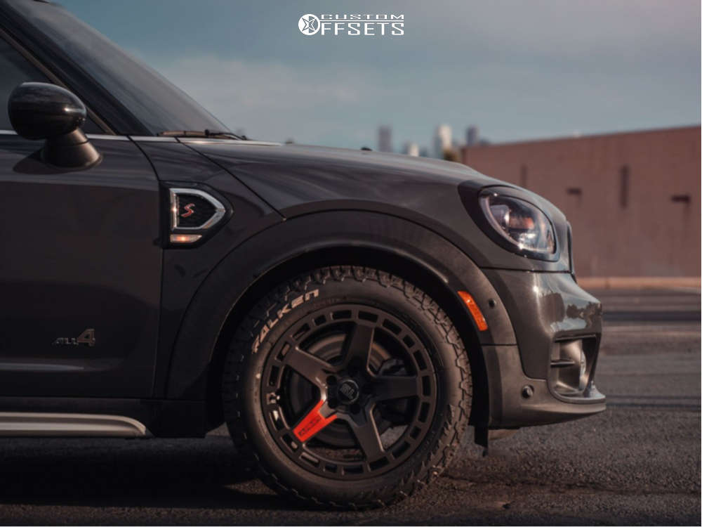 2018 Mini Cooper Countryman with 18x8.5 35 Neuspeed Tse53 and 235/55R18 ...