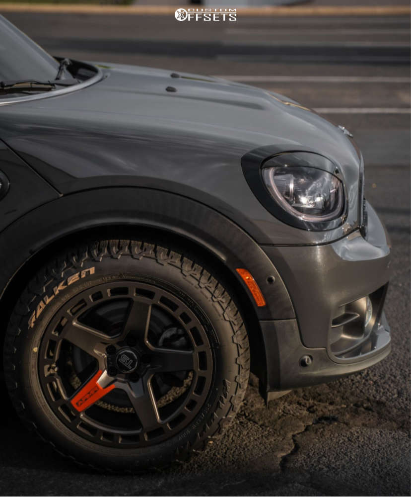 2018 Mini Cooper Countryman with 18x8.5 35 Neuspeed Tse53 and 235/55R18 ...