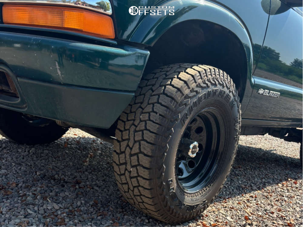 1998 Chevrolet Blazer with 15x8 -19 Vision Soft 8 and 31/10.5R15 Falken ...