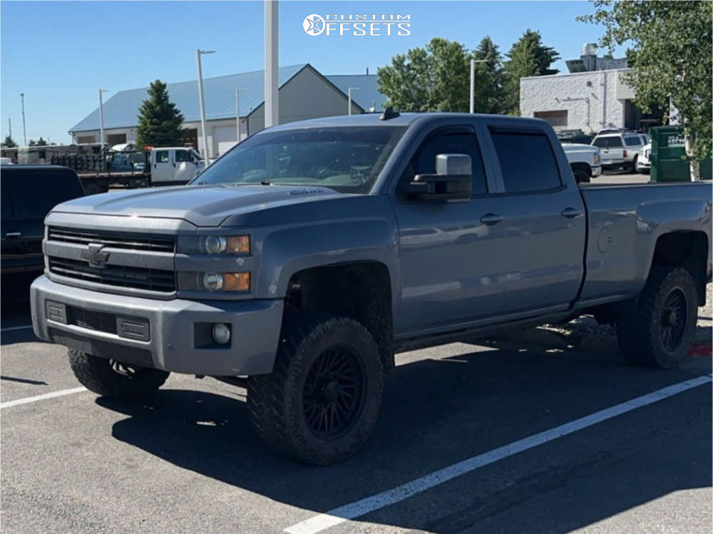 2016 Chevrolet Silverado 3500 HD with 20x9 0 TIS 553b and 295/60R20 ...