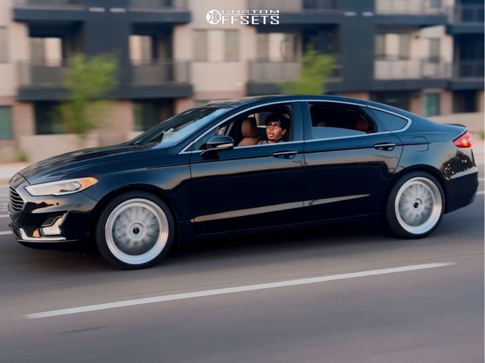 2020 Ford Fusion with 20x8.5 35 Vors Vr8 and 245/30R20 Lexani Lx-twenty ...