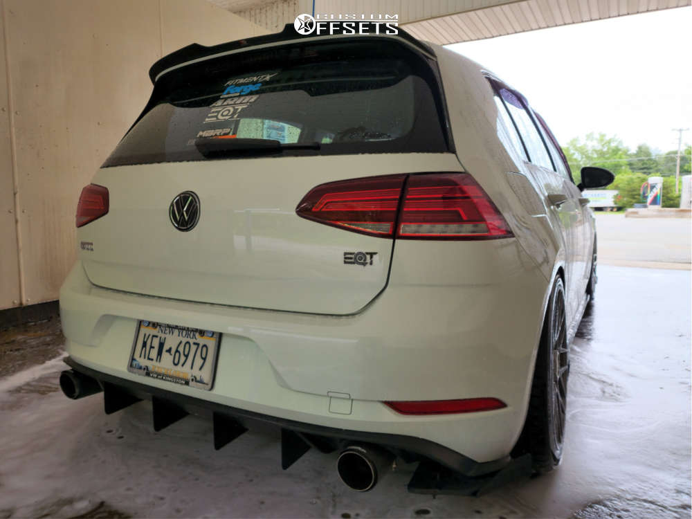 2020 Volkswagen GTI with 18x8.5 32 Rotiform Rse and 235/40R18 General G ...