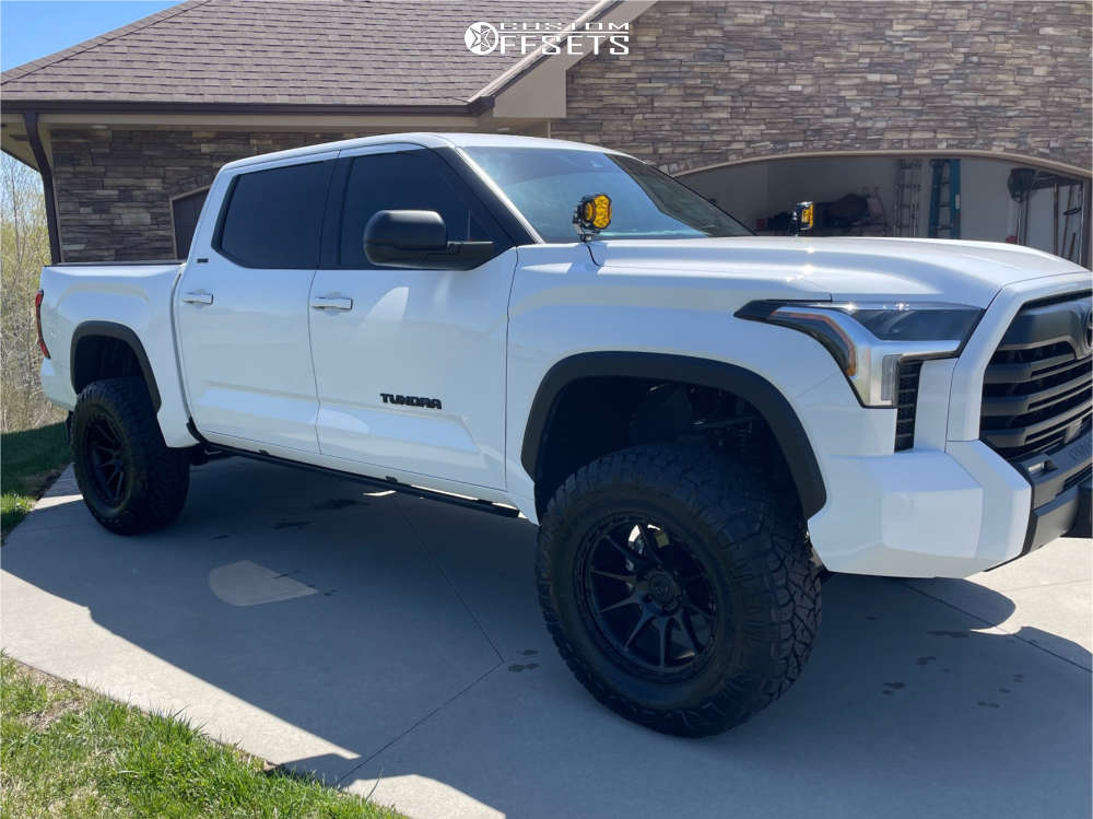 2024 Toyota Tundra with 20x10 -24 TIS 563b and 37/12.5R20 Nitto Ridge ...