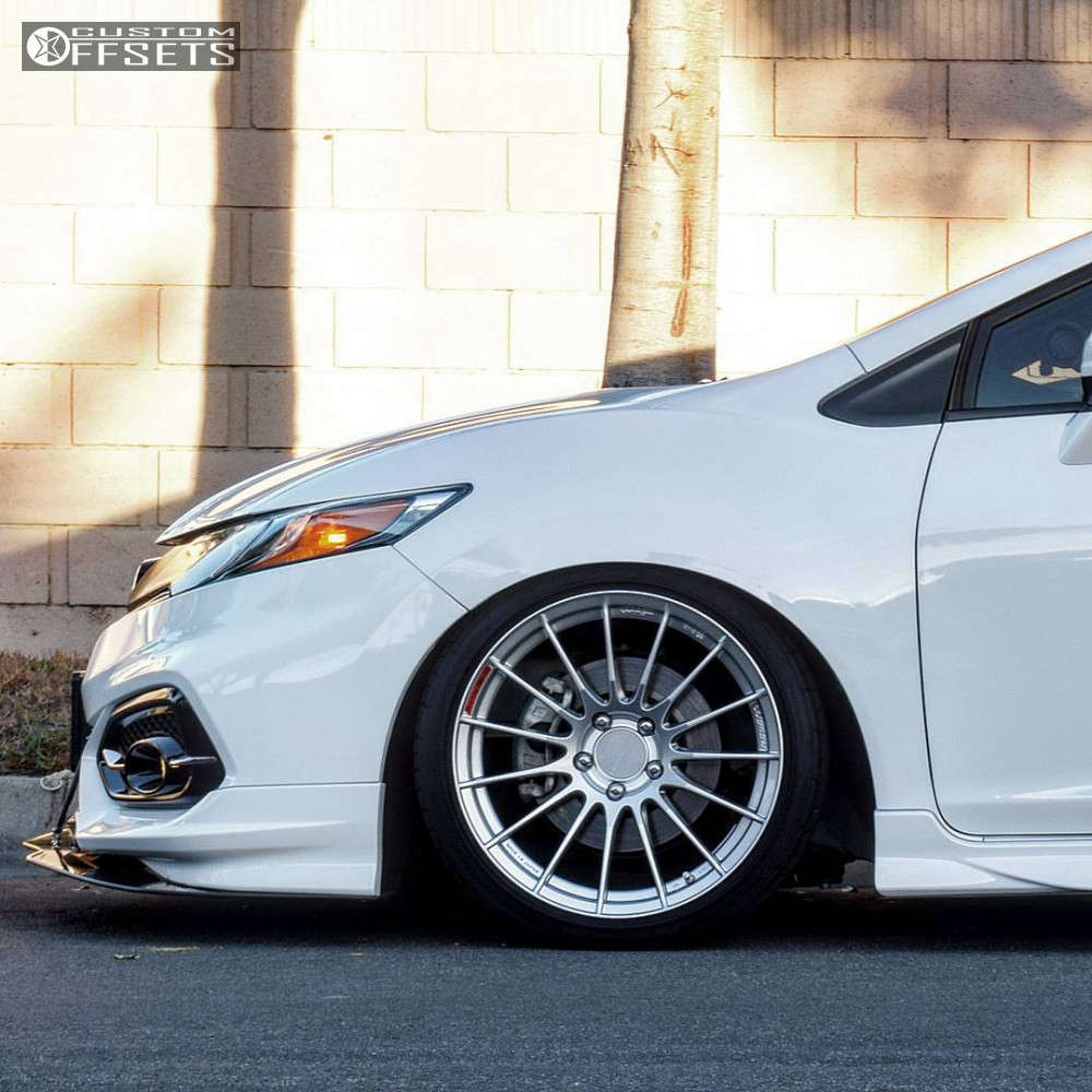 2015 Honda Civic with 18x9 35 Enkei Rs05-rr and 215/40R18 Nitto Neo Gen ...
