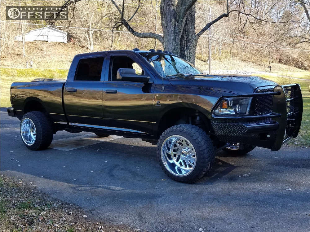 2015 Ram 2500 with 22x14 -76 Fuel Forged Ff29 and 35/12.5R22 Atturo ...