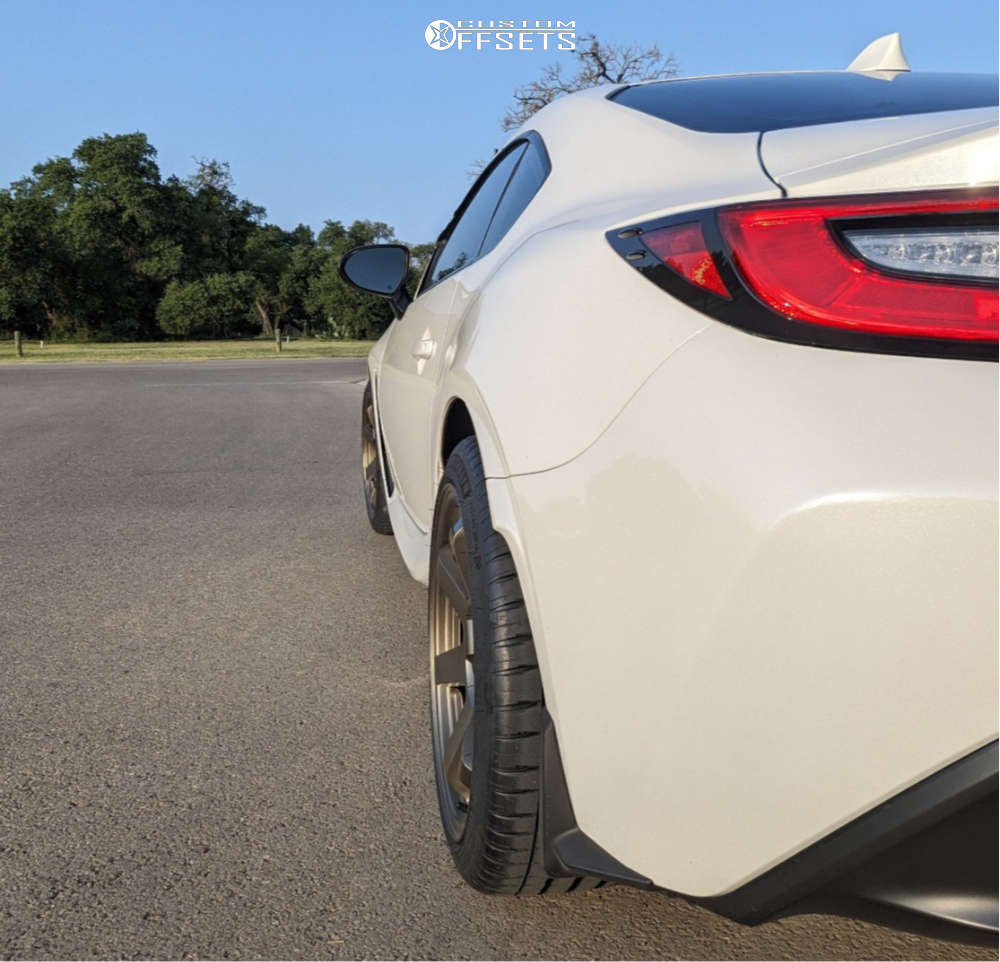 2024 Toyota GR86 with 18x8.5 35 AVID1 Av6 and 235/40R18 Michelin Pilot ...