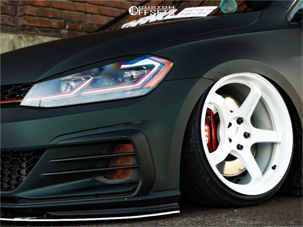 2018 Volkswagen GTI with 18x9.5 25 Advan Racing Gt Beyond and 215/35R18 ...