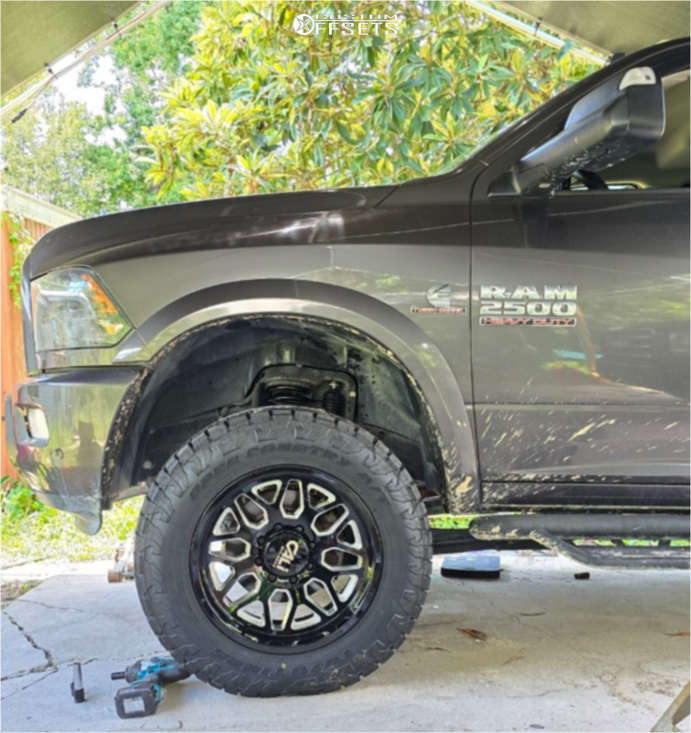 2018 Ram 2500 with 20x10 -25 Cali Offroad Invader and 285/65R20 Toyo ...