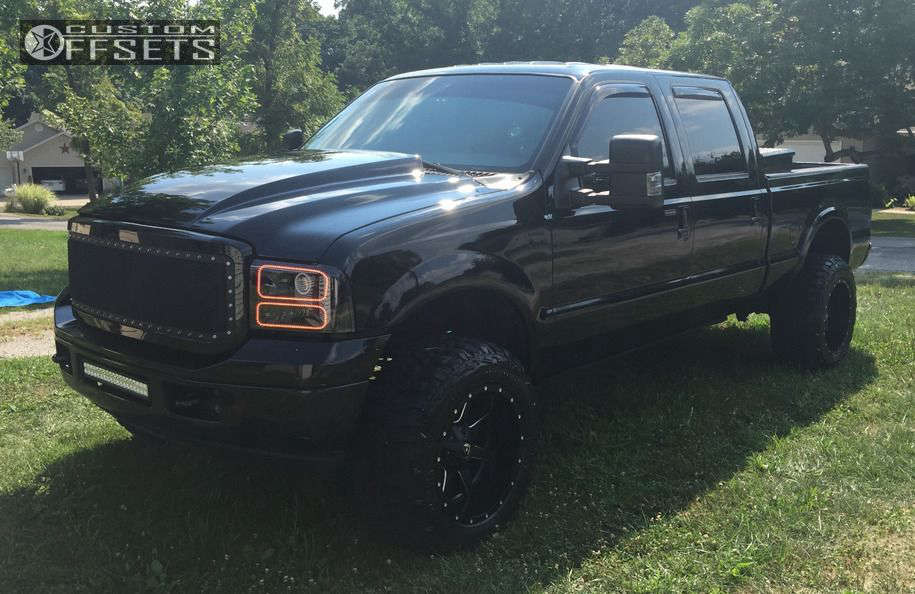 2007 Ford F-350 Super Duty with 20x12 -44 Fuel Maverick and 35/12.5R20 ...
