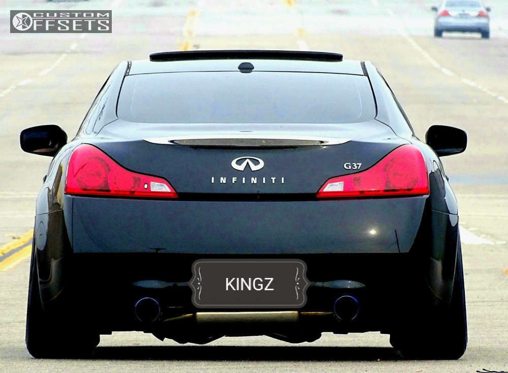 2008 INFINITI G37 with 18x10.5 22 ESR Sr01 and 235/50R18 Firestone All ...