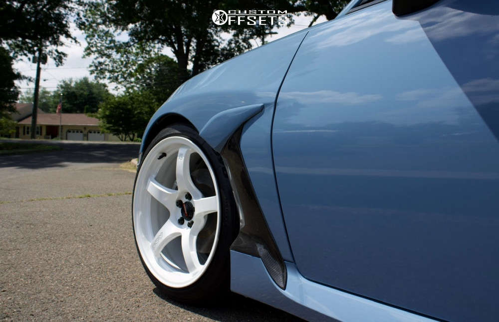 2022 Toyota GR86 with 18x9.5 35 Gram Lights 57cr and 225/40R18 Toyo ...