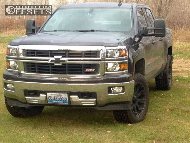 2015 Chevrolet Silverado 1500 with 20x9 0 XD Misfit and 275/55R20 ...