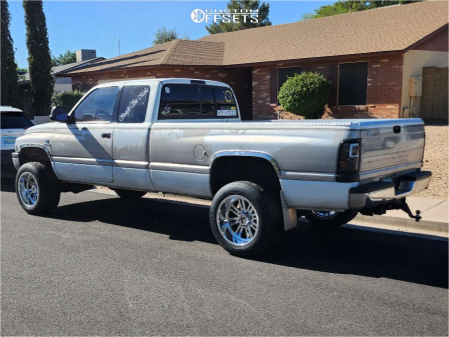 1997 Dodge Ram 2500 with 20x12 -44 KG1 Forged H8ter and 305/50R20 Nitto ...