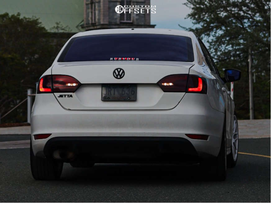 2013 Volkswagen Jetta with 18x8.5 35 VMR V703 and 225/40R18 Dynamo ...