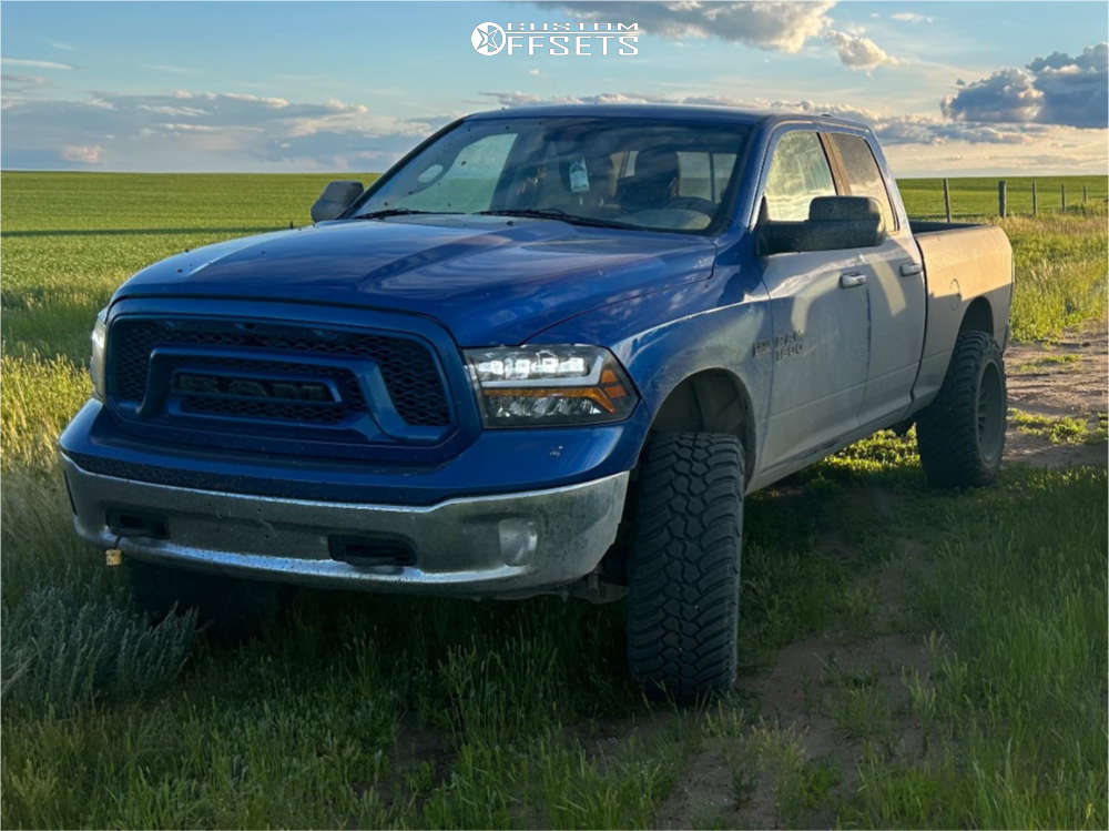 2016 Ram 1500 with 22x12 -44 XF Offroad Xf-230 and 37/12.5R22 AMP Mud ...