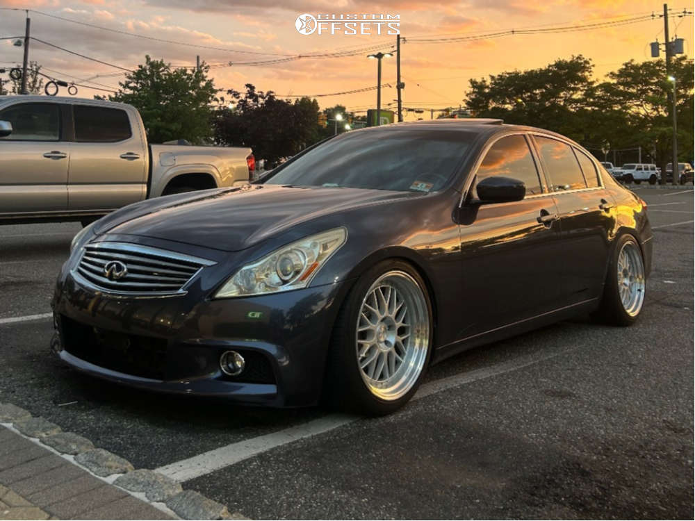 2012 INFINITI G37 with 19x9.5 12 Aodhan Ah02 and 245/40R19 Toyo Tires ...