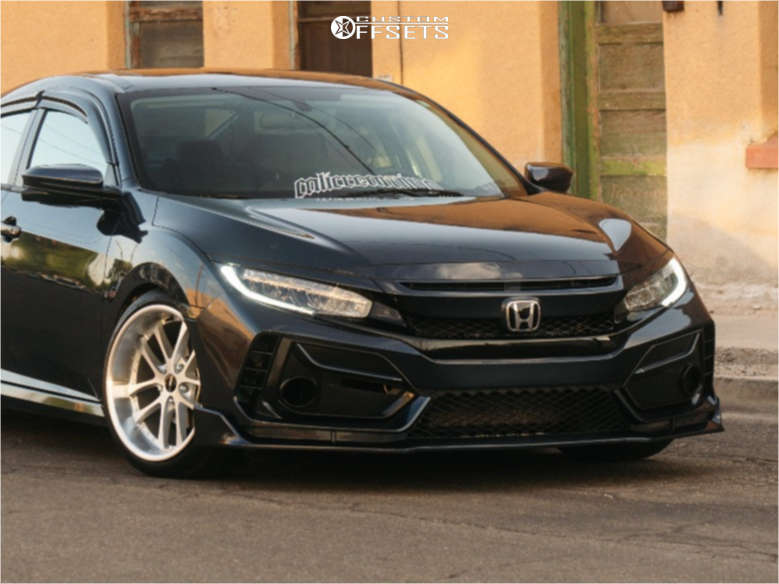 2017 Honda Civic with 18x9.5 30 ARC Ar05 and 225/40R18 Continental ...