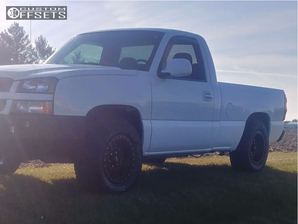 2004 Chevrolet Silverado 1500 with 17x8.5 0 Vision Manx and 265/70R17 ...