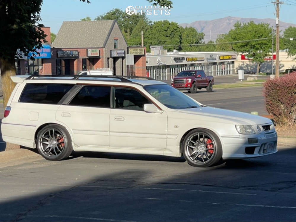 1998 Nissan Skyline with 19x9.5 38 Work Emotion Cr Kiwami and 235/35R19 Federal 595 Evo and ...