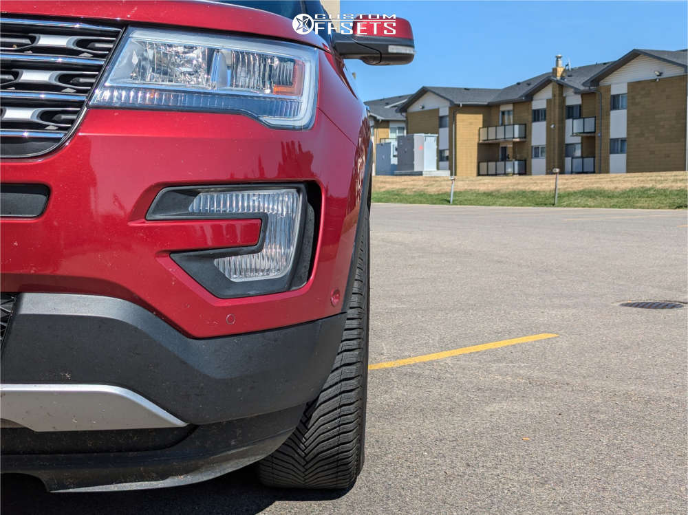 2017 Ford Explorer with 18x8 35 Enkei Yx-5 and 255/65R18 Michelin Cross ...