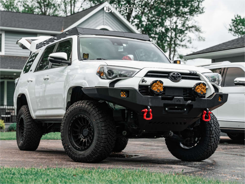 2021 Toyota 4Runner with 17x8.5 0 RRW Rr7-h Flow Form and 265/70R17 ...