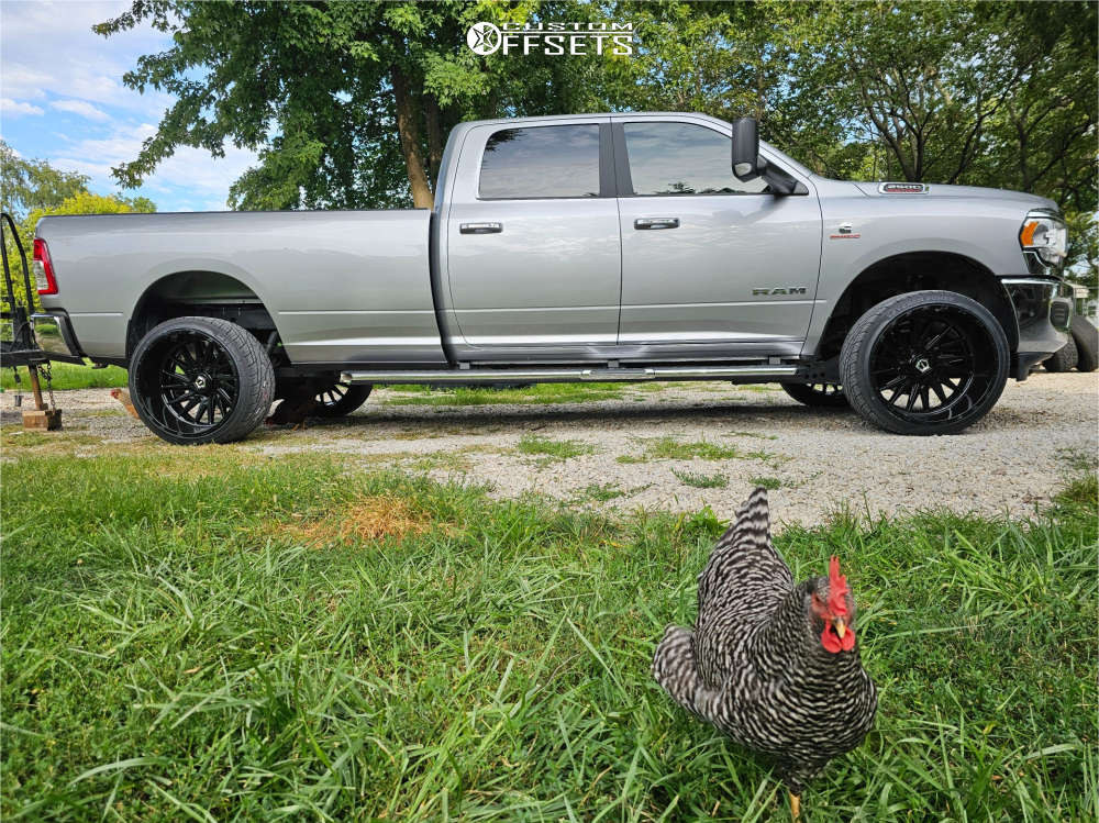 2019 Ram 2500 with 24x14 -76 TIS 547B and 33/13.5R24 Venom Power ...