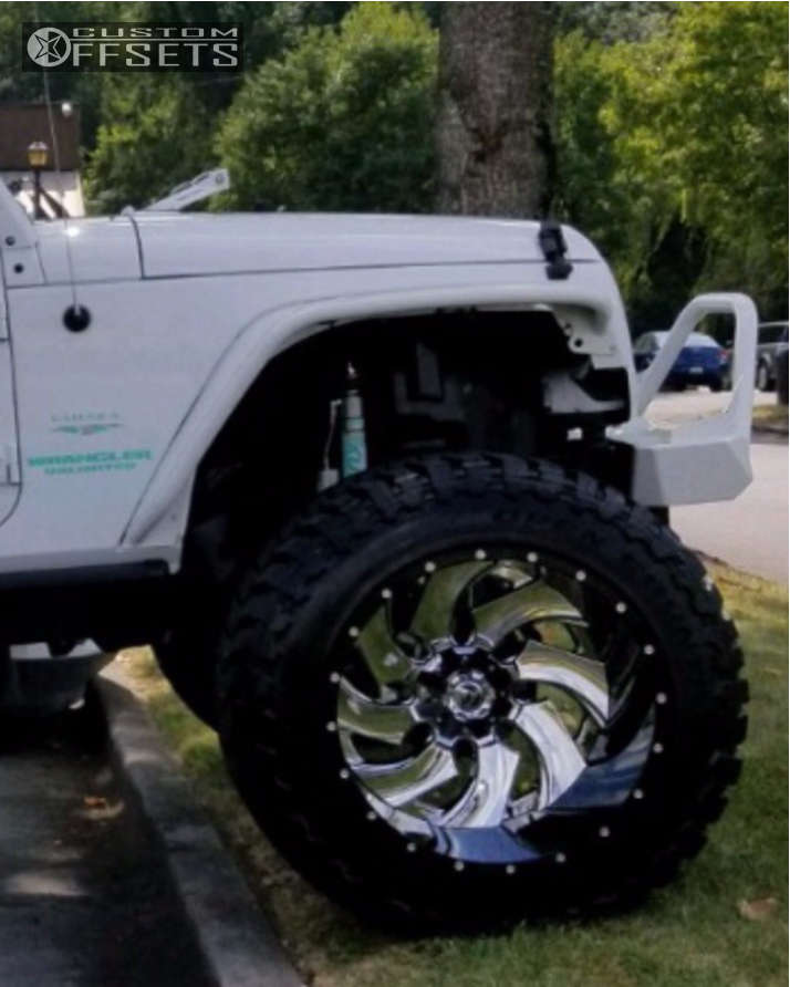 2016 Jeep Wrangler with 24x16 -99 Fuel Cleaver and 40/15.5R24 Toyo ...