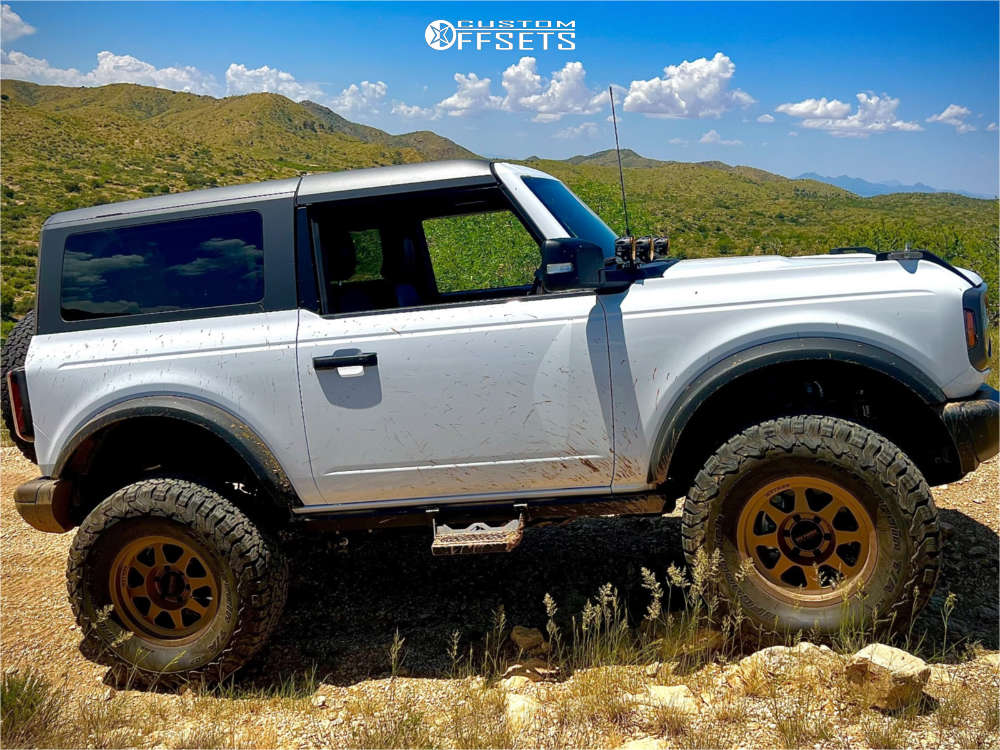 2023 Ford Bronco with 17x8.5 0 Method Mr701 and 35/12.5R17 BFGoodrich ...