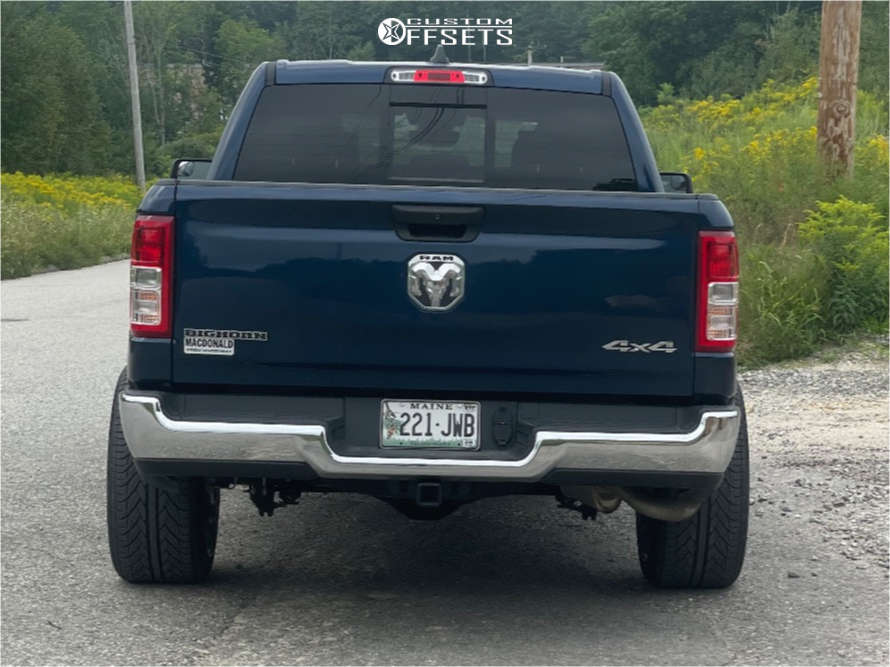 2024 Ram 1500 with 22x12 -51 ARKON OFF-ROAD Davinci and 305/40R22 ...
