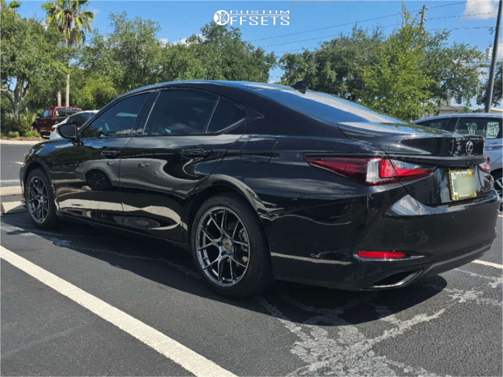 2019 Lexus ES350 with 18x8.5 35 Aodhan Ah11 and 235/45R18 Bridgestone ...
