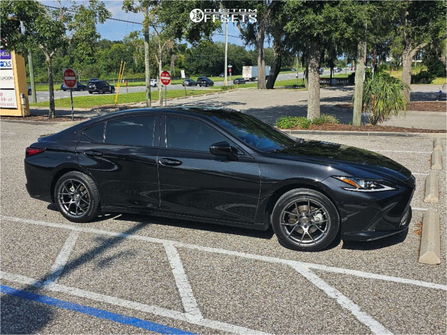 2019 Lexus ES350 with 18x8.5 35 Aodhan Ah11 and 235/45R18 Bridgestone ...