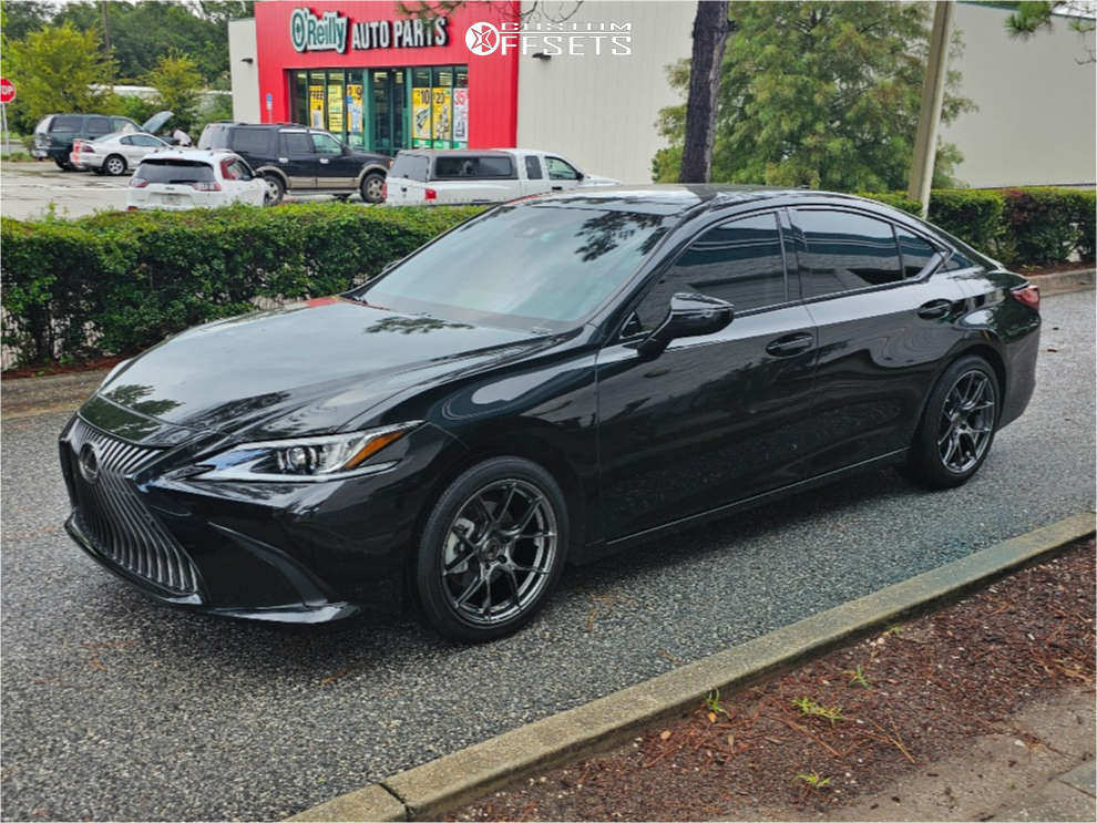 2019 Lexus ES350 with 18x8.5 35 Aodhan Ah11 and 235/45R18 Bridgestone ...