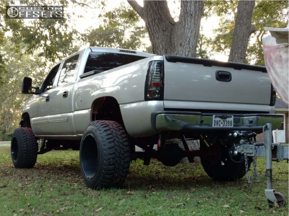 2005 Chevrolet Silverado 1500 HD Classic with 20x14 -75 Fuel Turbo and ...