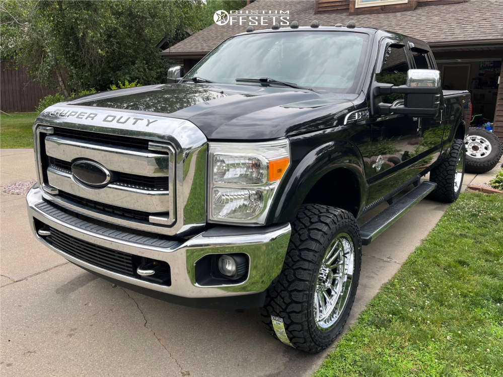 2015 Ford F-250 Super Duty with 22x10 -19 Gear Off-Road 764c and 35/12 ...