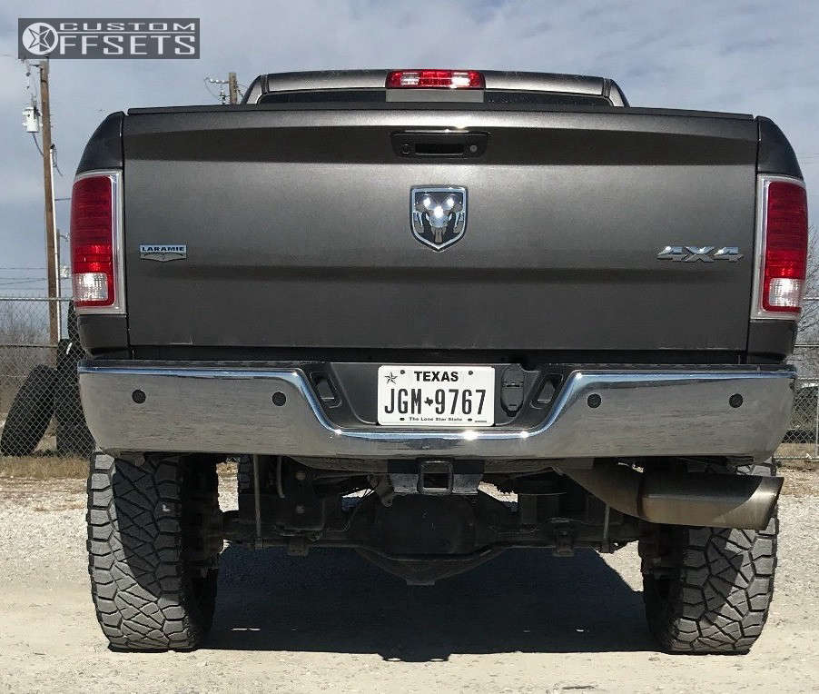 2014 Ram 2500 with 20x10 -19 Dropstars 645mb and 35/12.5R20 Nitto Ridge ...