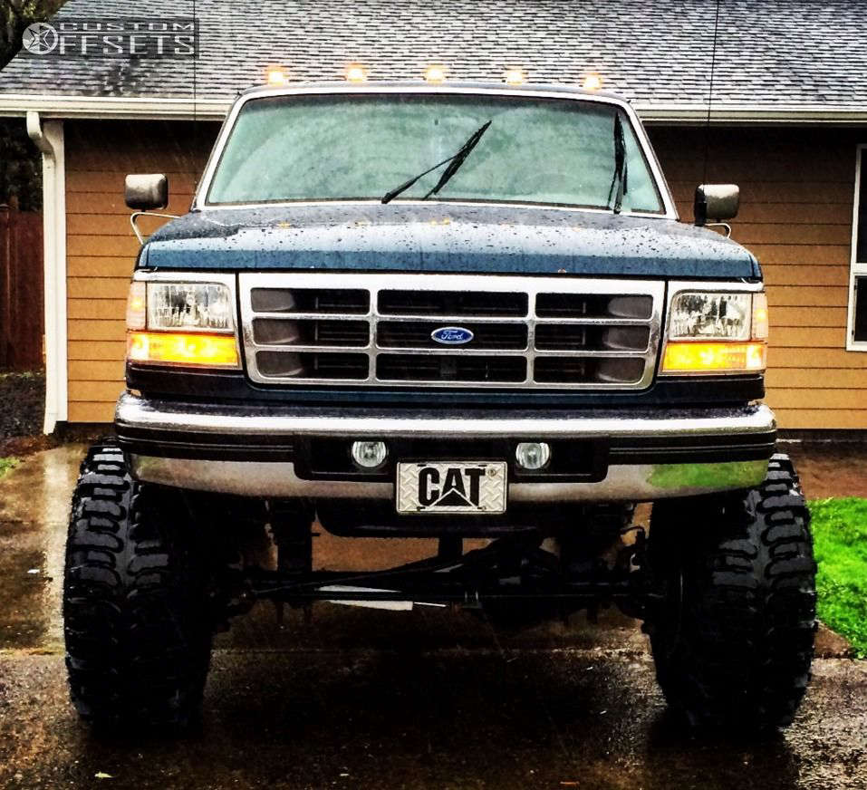 1997 Ford F-350 with 16.5x14 -74 Weld Racing Sidewinder and 38/16.5R16 ...